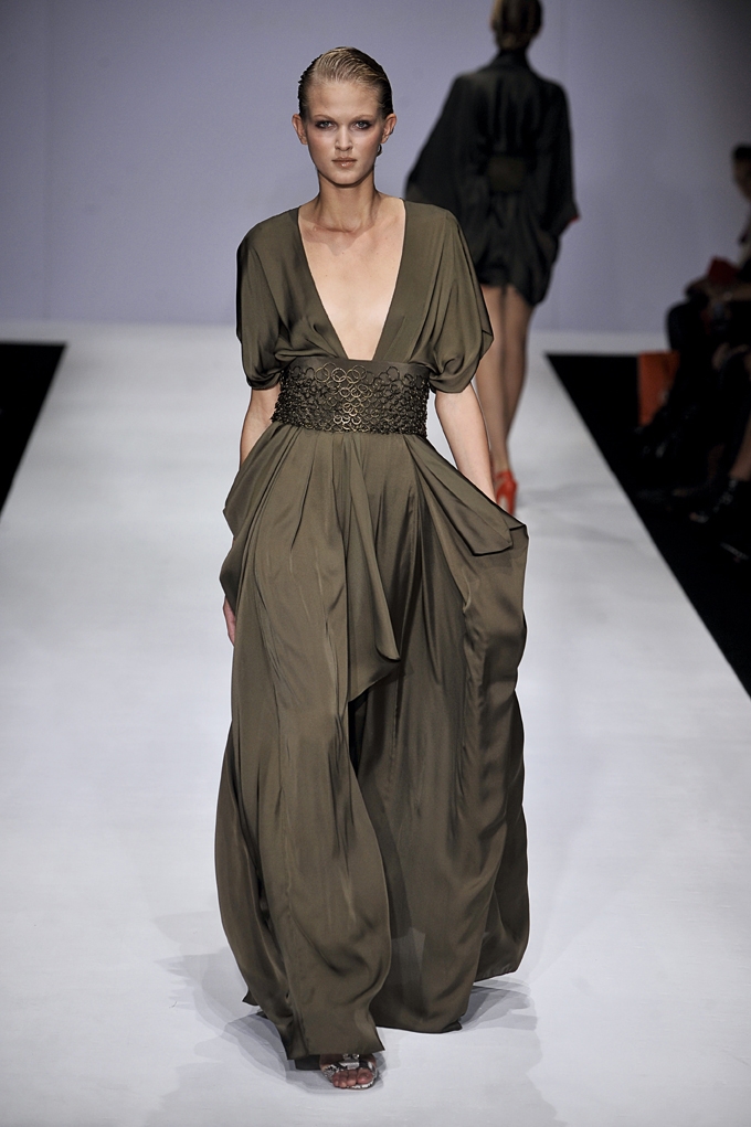 Amanda Wakeley takes back full control of eponymous label