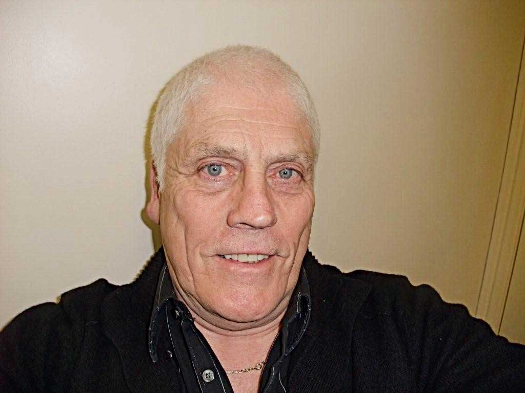 Duo sign Sports Direct Dunlop deal