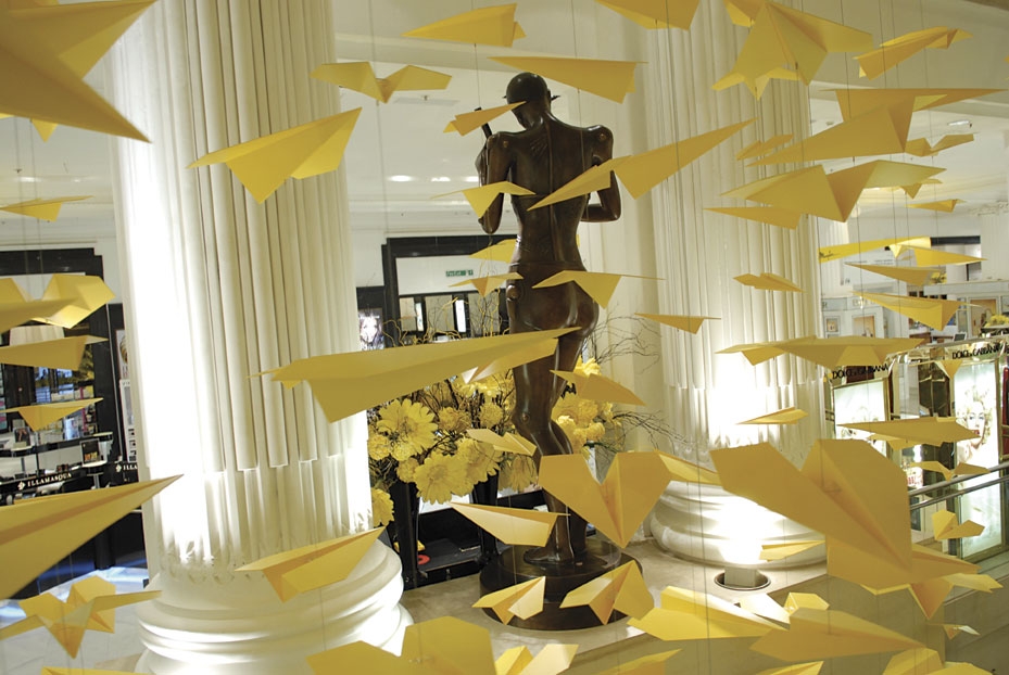 Selfridges dons yellow for centenary