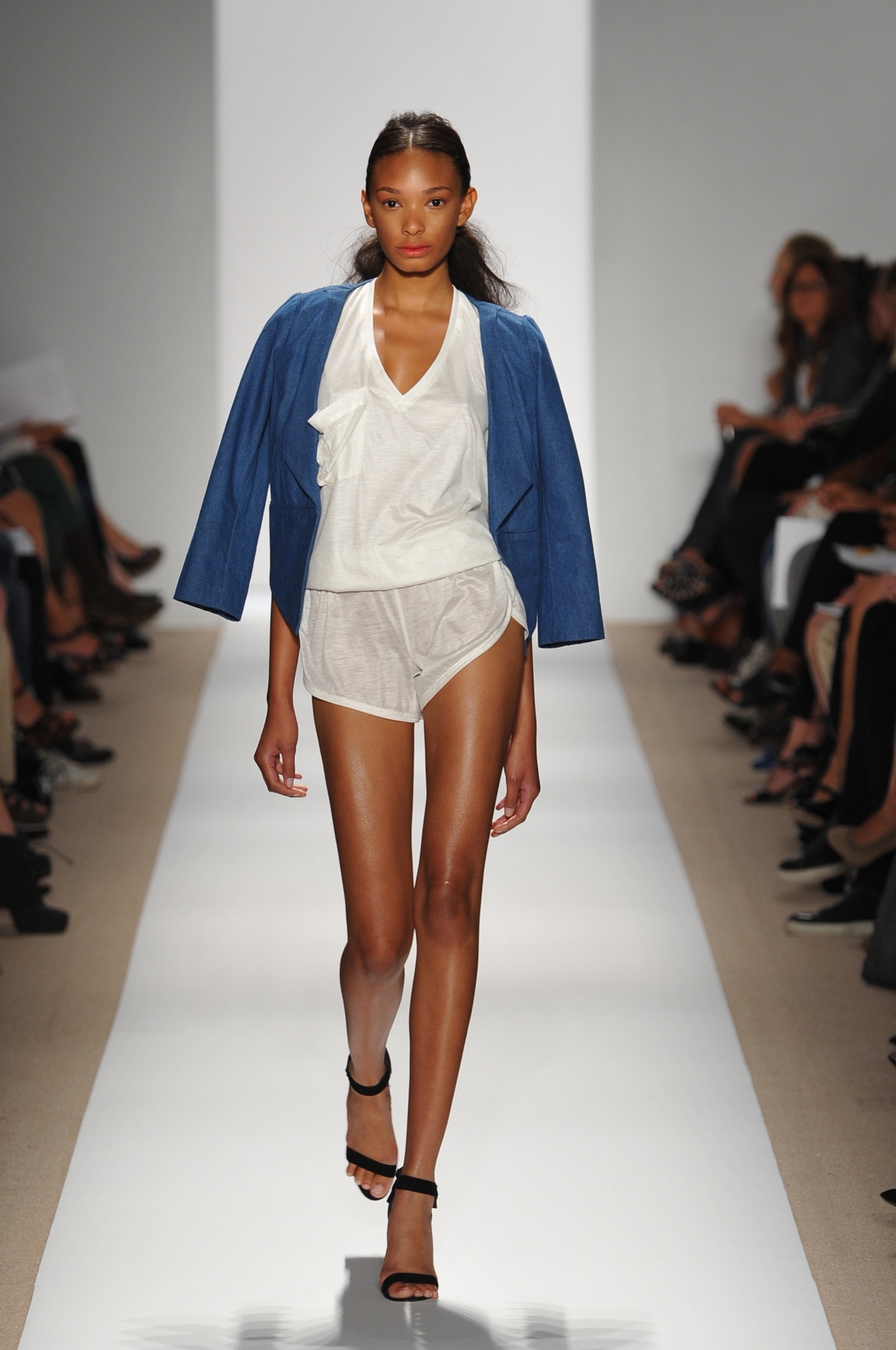 Brian Reyes joins David Weston roster