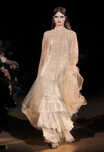 Paris Couture: Chanel, Givenchy