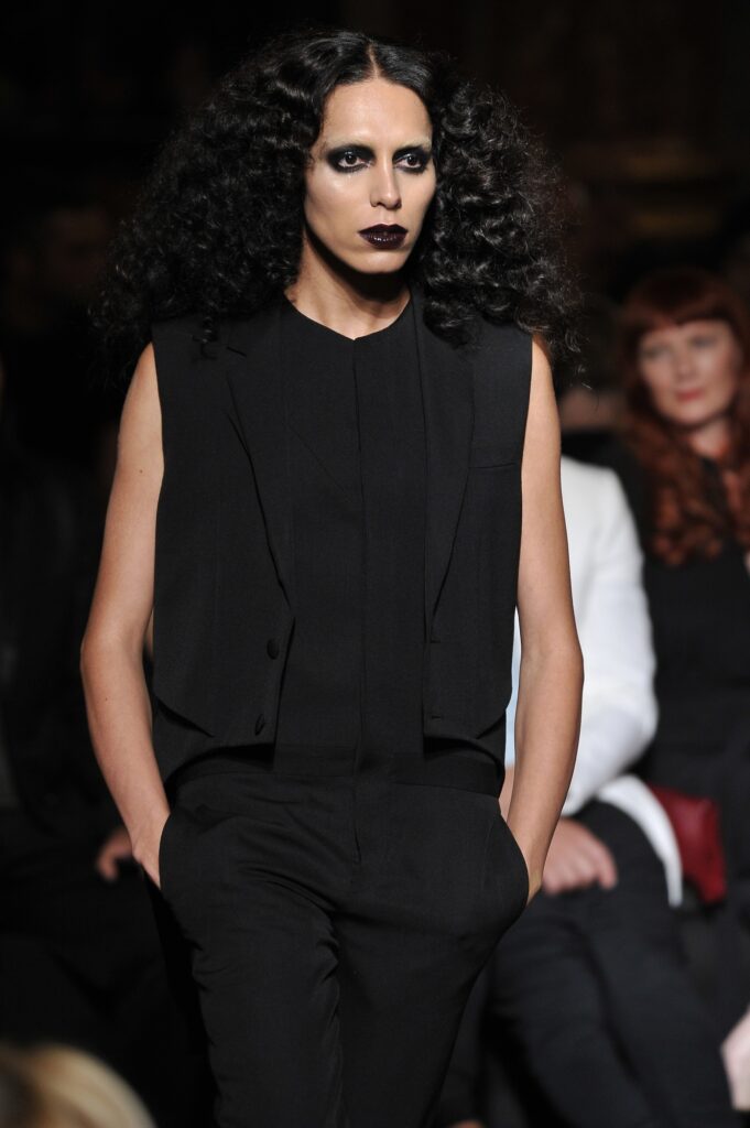 Paris Men's Fashion Week: John Galliano, Givenchy, Paul Smith