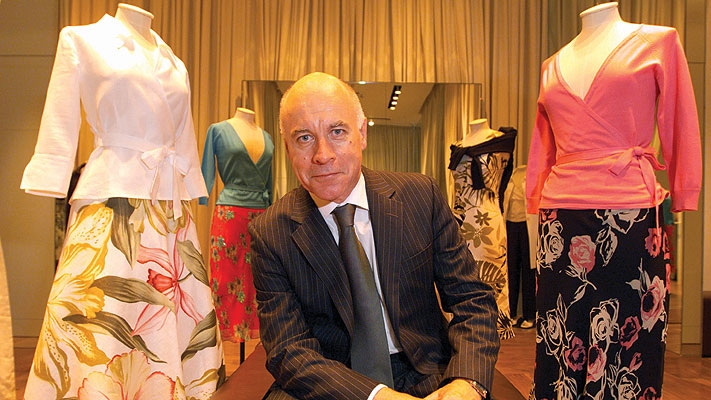 Tributes flood in for former Hobbs chief Nick Samuel