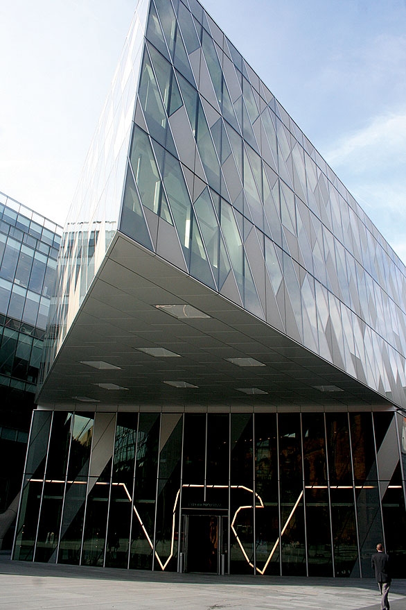 Emporio Armani, Manchester
