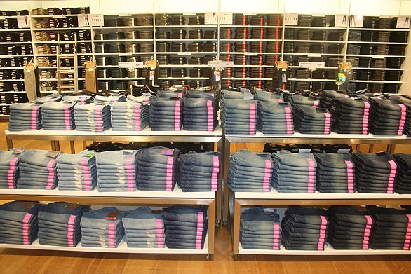 Uniqlo, Bluewater