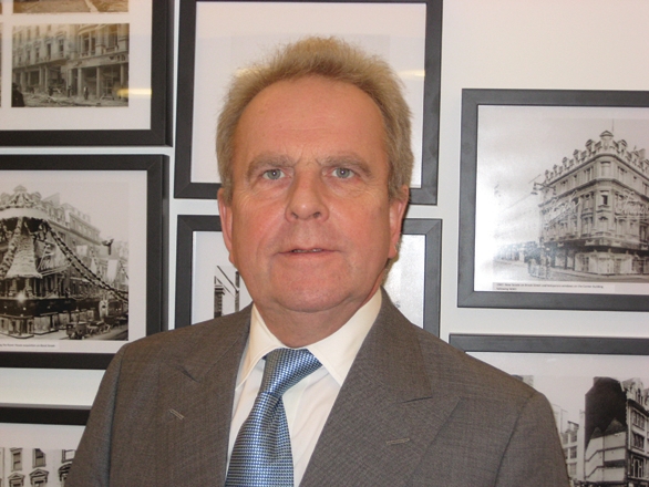 83 Mark Fenwick (83)