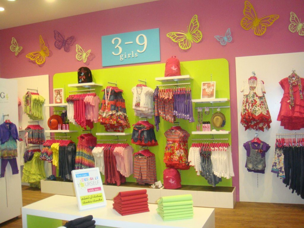 IMAGE GALLERY: George Davies opens doors on FG4 kidswear chain