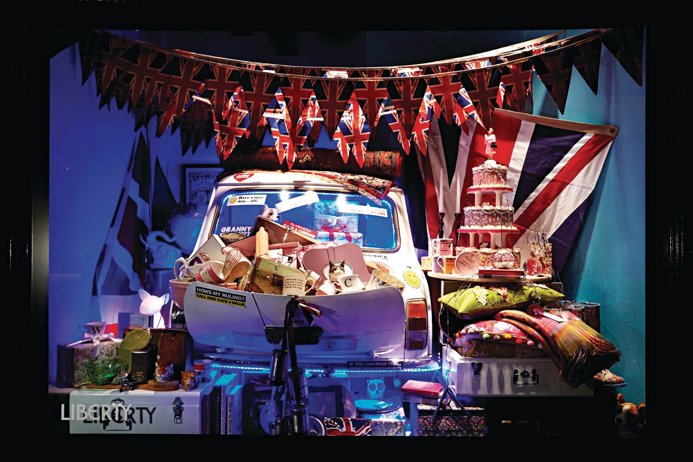 IMAGE GALLERY: Royal Wedding Windows