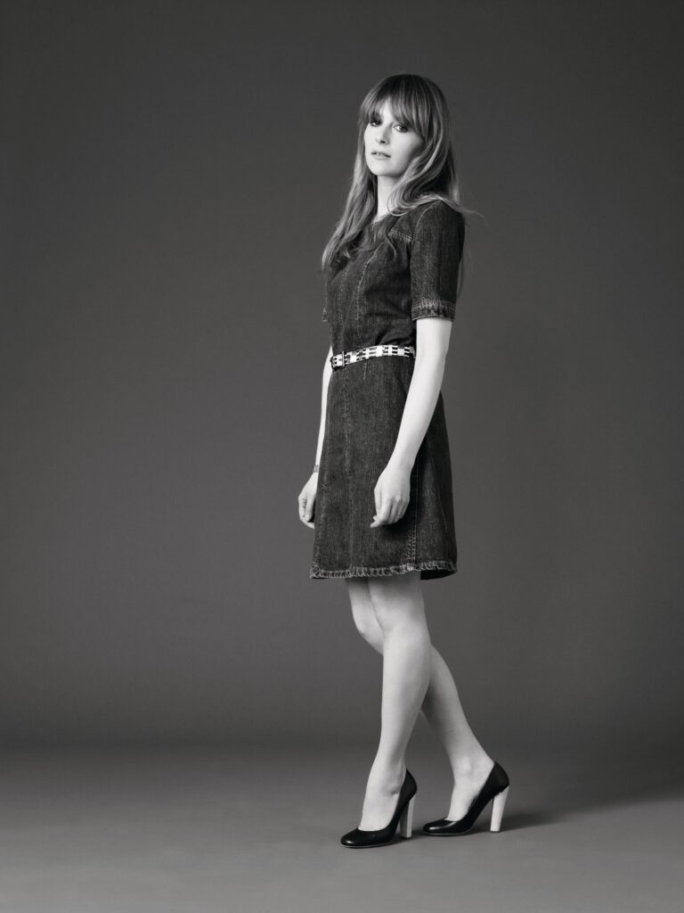 98 Lisa Smosarski and Alexandra Fullerton ***New***