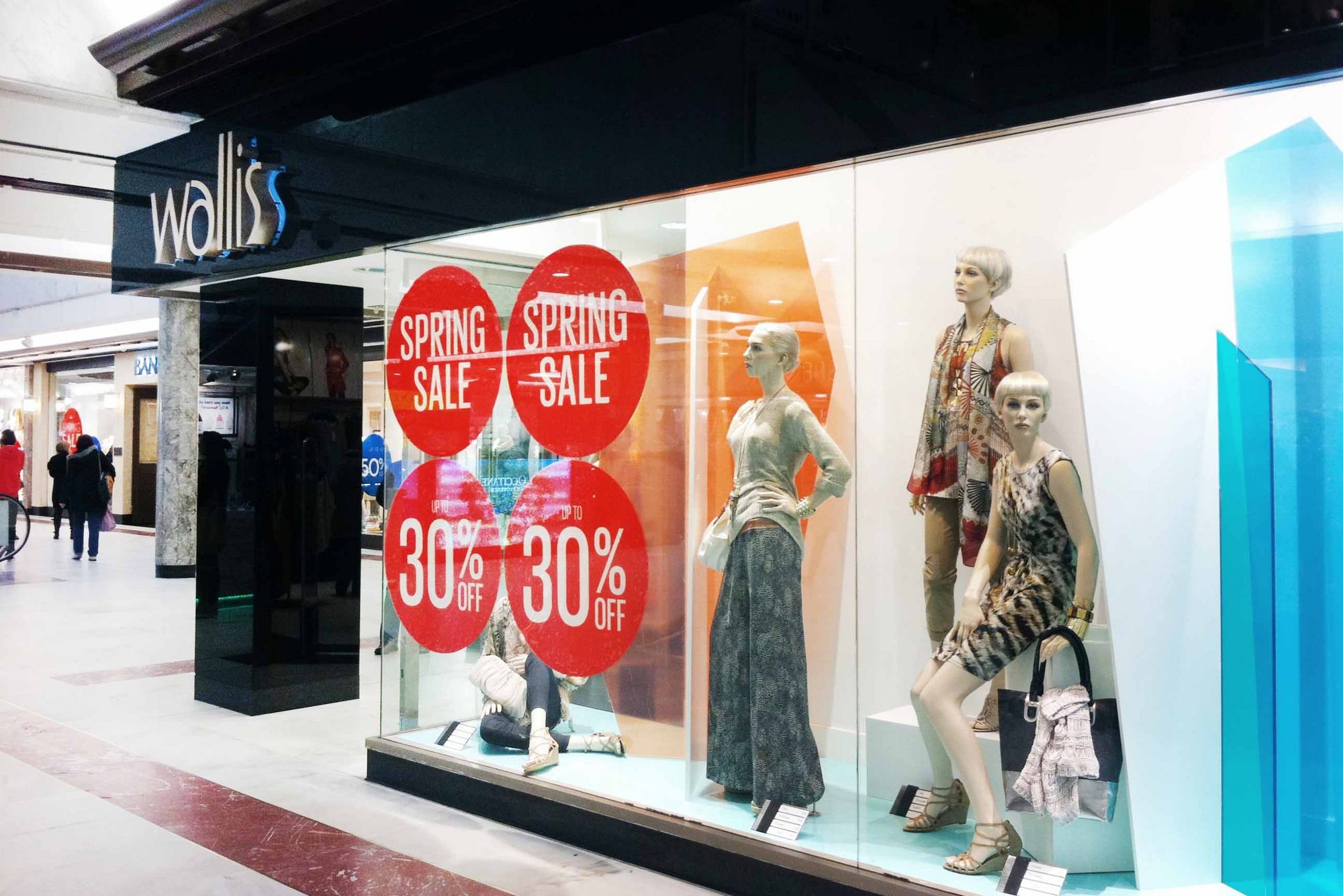 Wallis appoints new buying director