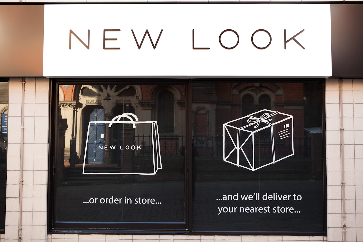 New Look set to refinance