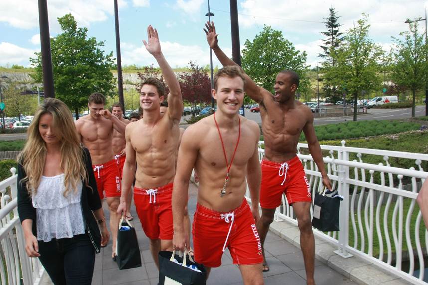 IMAGE GALLERY: Gilly Hicks opens with a splash at Bluewater