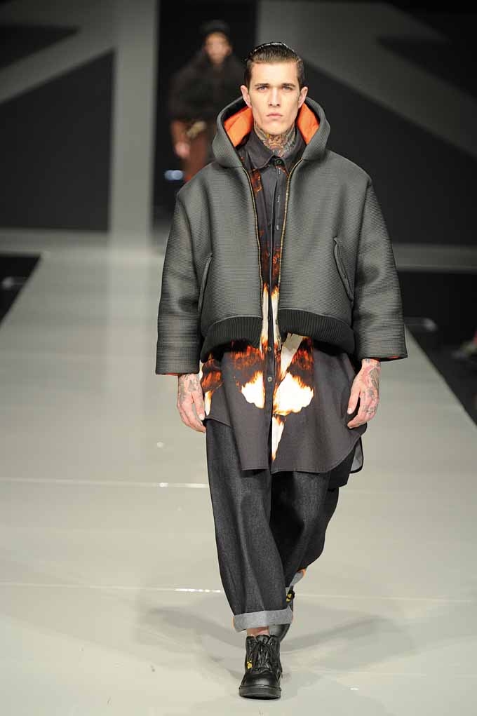 Graduate Fashion Week 2012 - Riona Horrox, Edinburgh