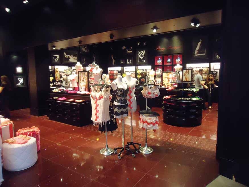 Victoria’s Secret, Westfield, Stratford City