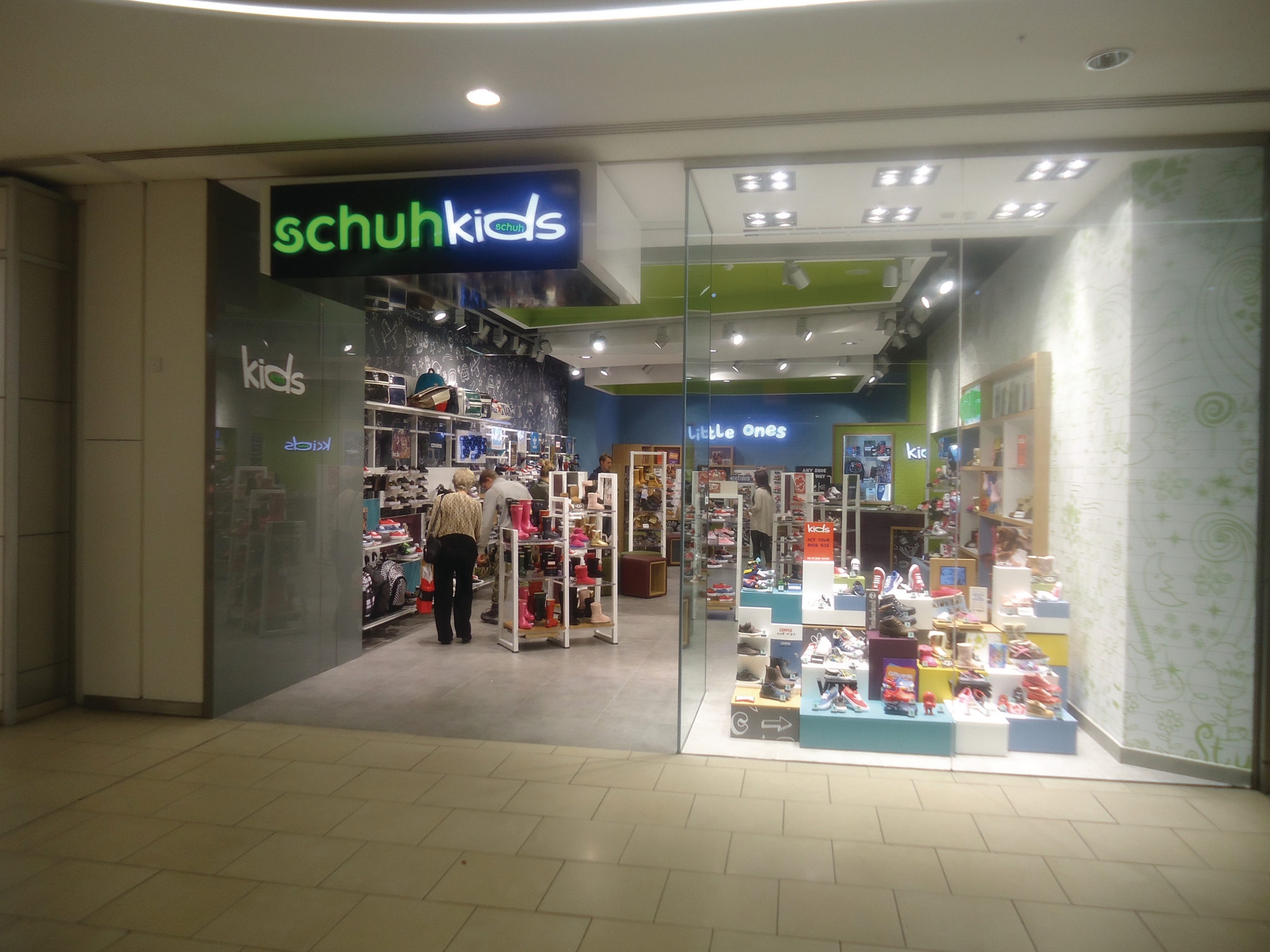 Schuh Kids, Lakeside