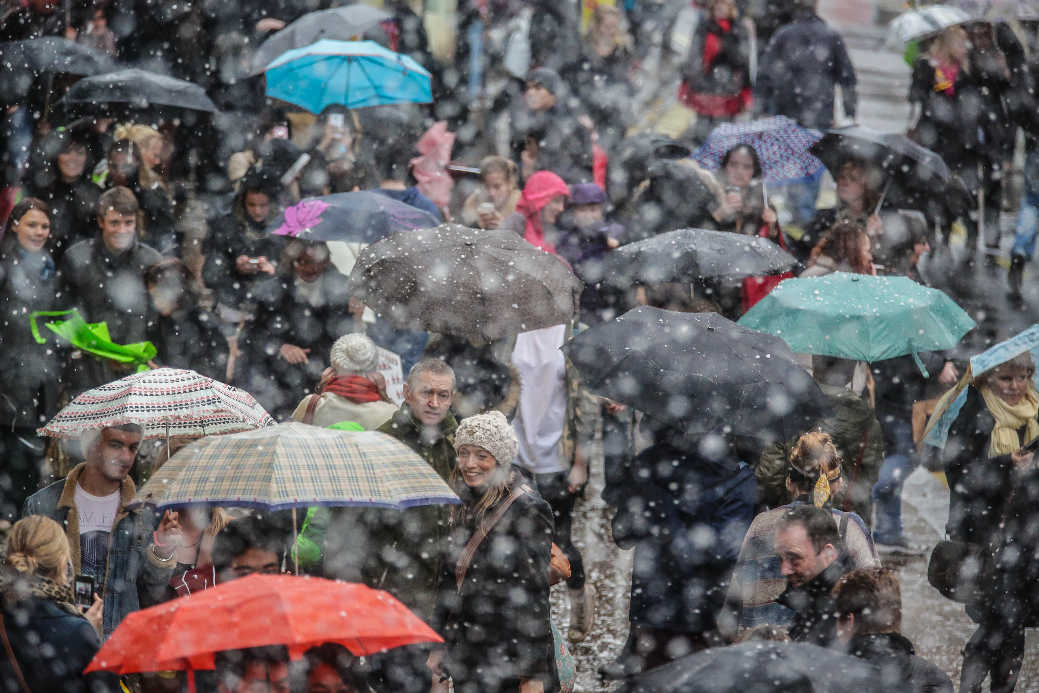 Traffic-free West End draws shoppers