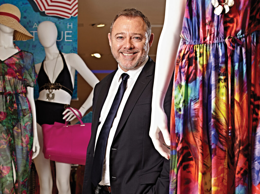 Allan Winstanley to leave House of Fraser