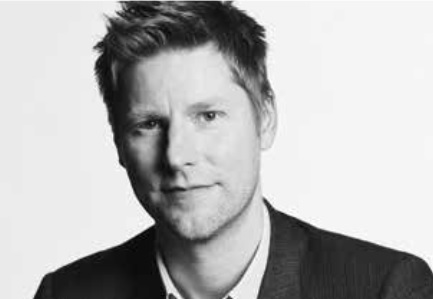 Burberry defends Christopher Bailey’s £8m package