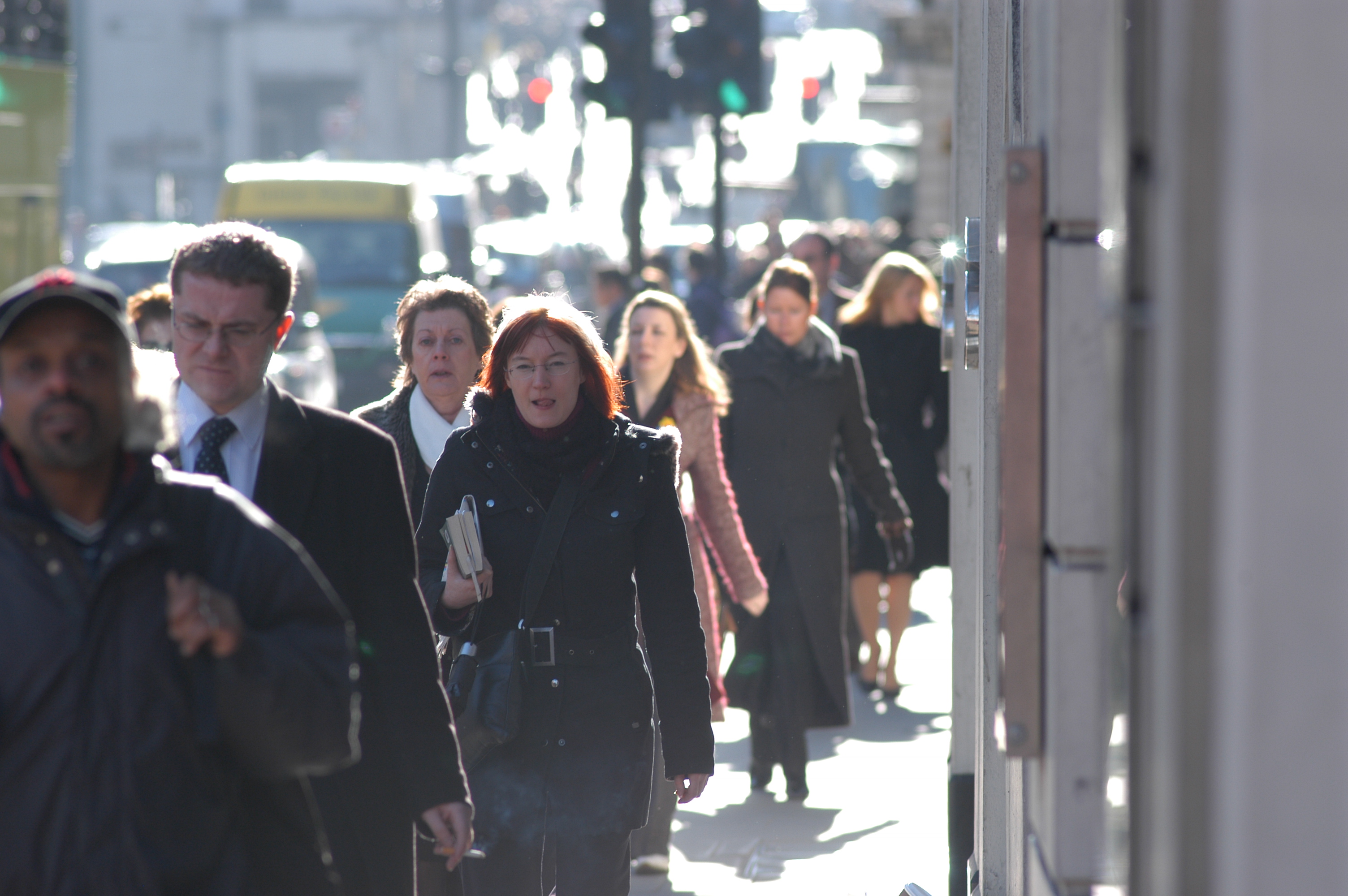 Spending squeeze as pay freeze hits