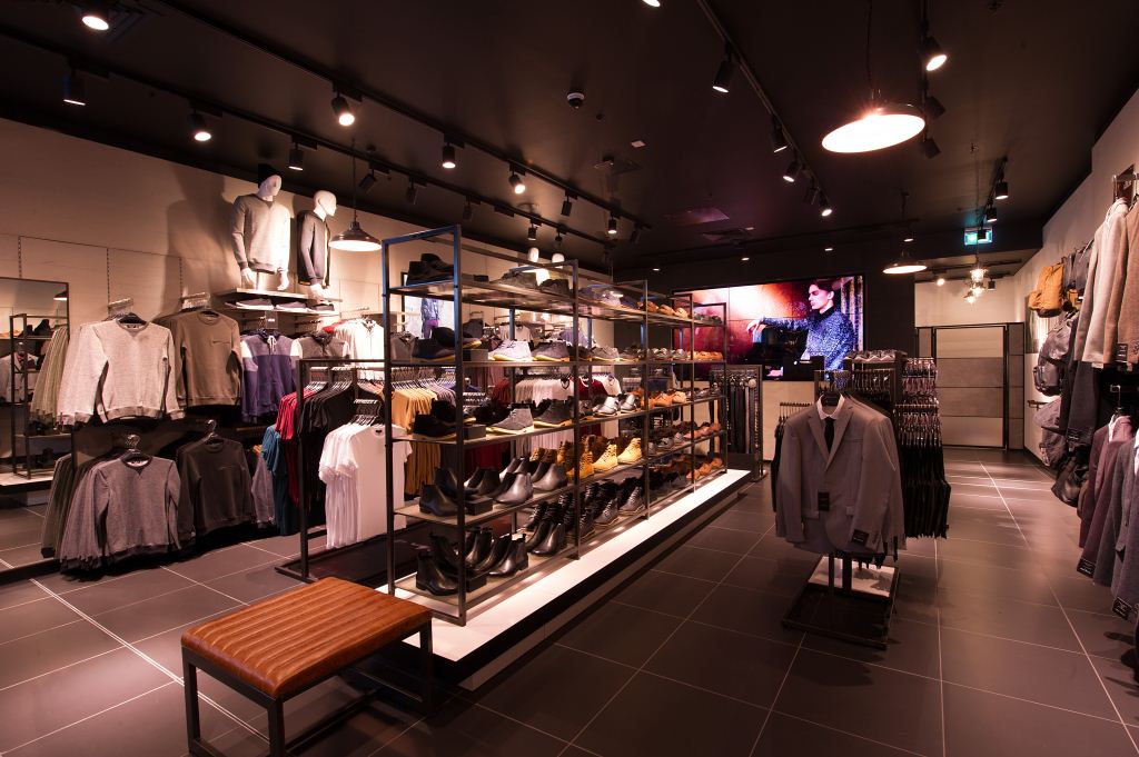 New Look Men signs two new stores