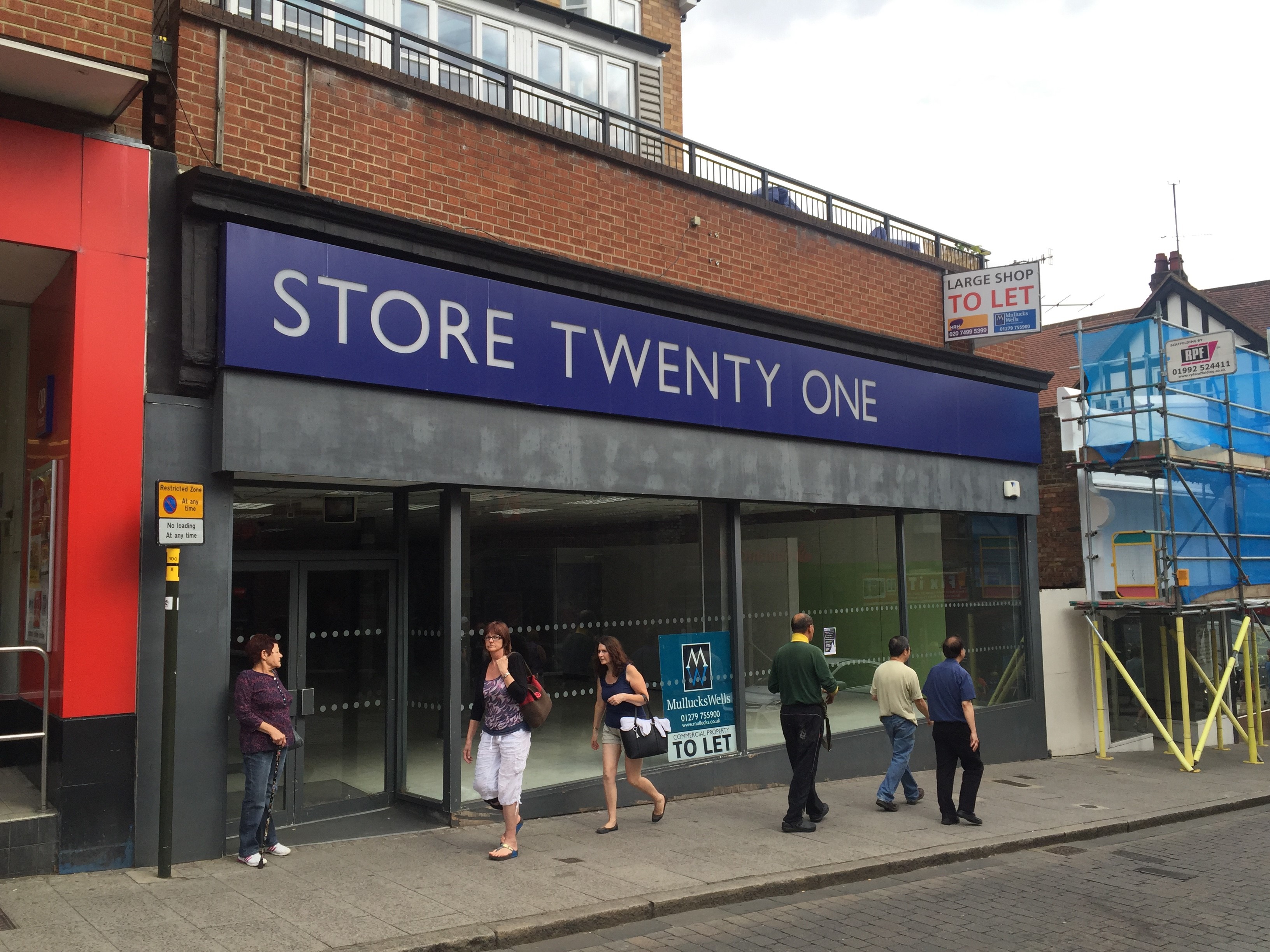 Store Twenty One put into liquidation
