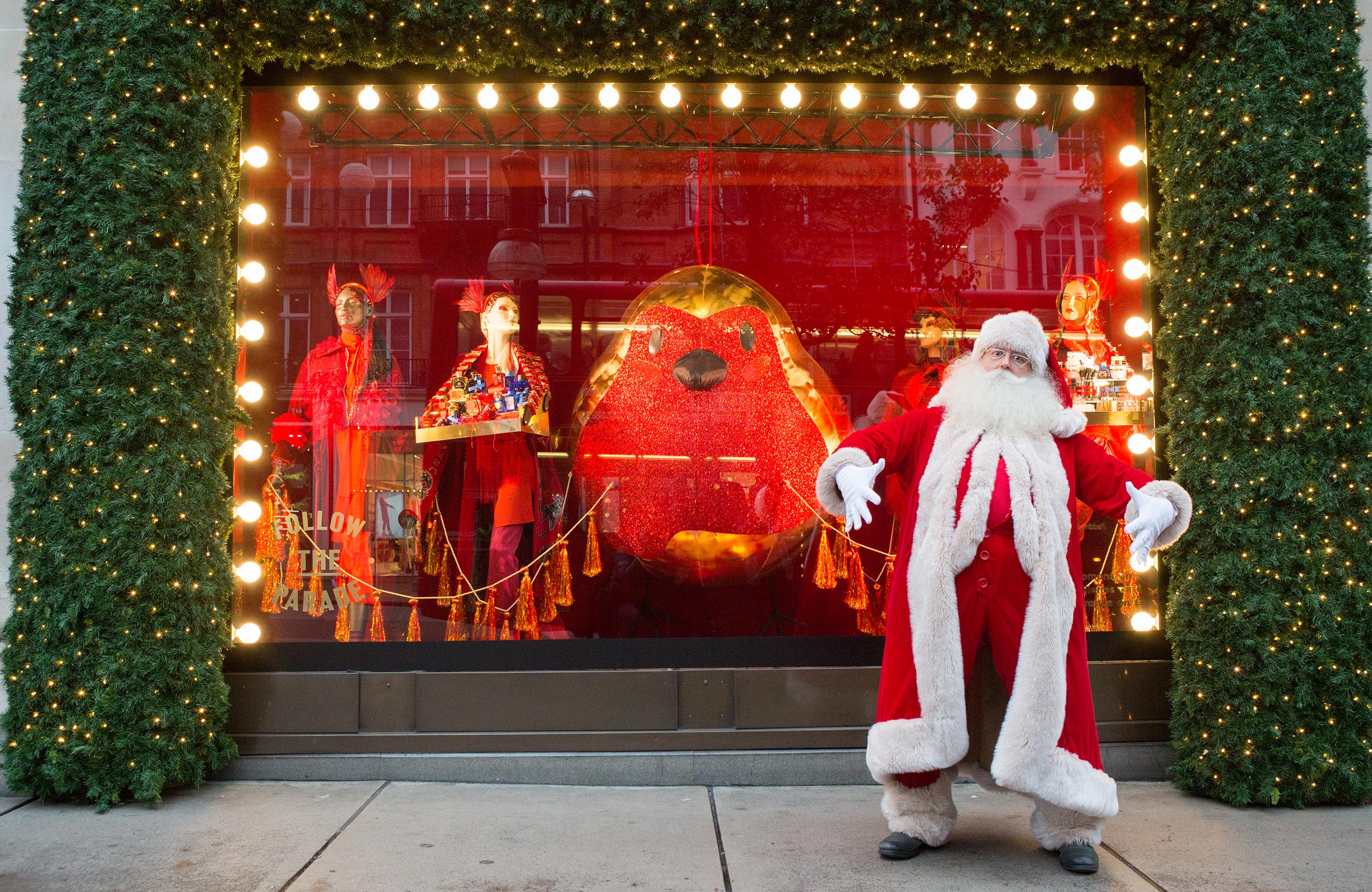 Selfridges unveils its Christmas windows
