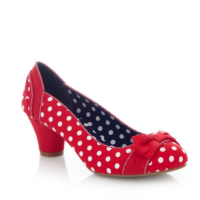 What's selling now: footwear