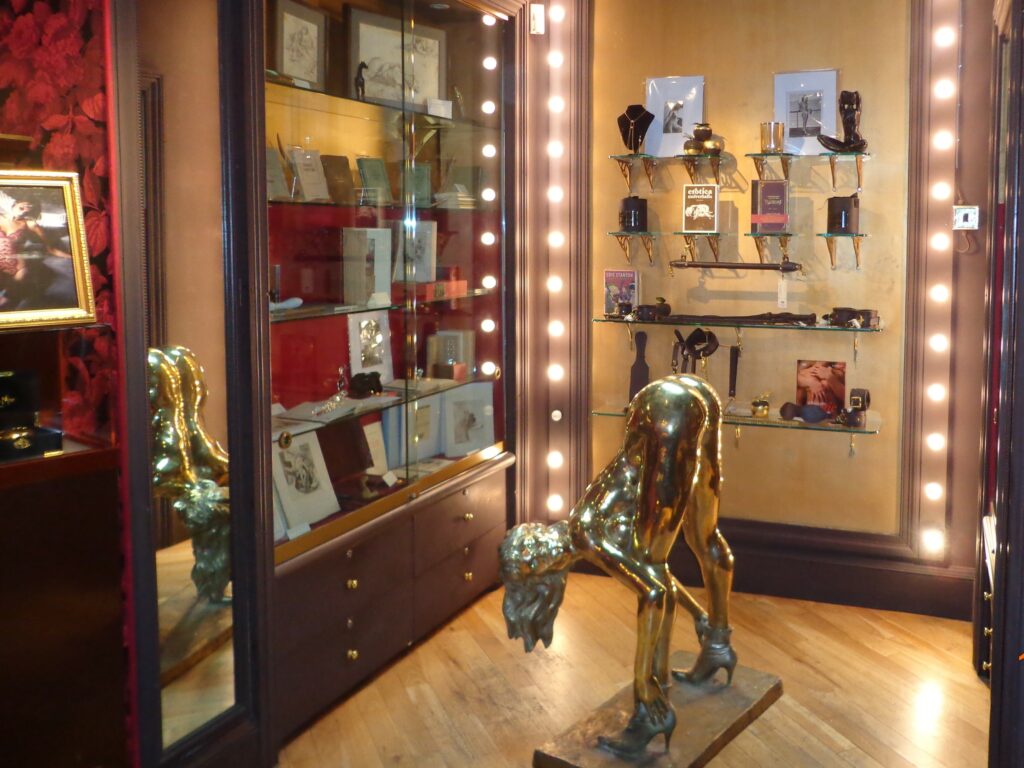 Off the Record: Dancing away in Pitti, Matchesfashion meets Moncler and ...