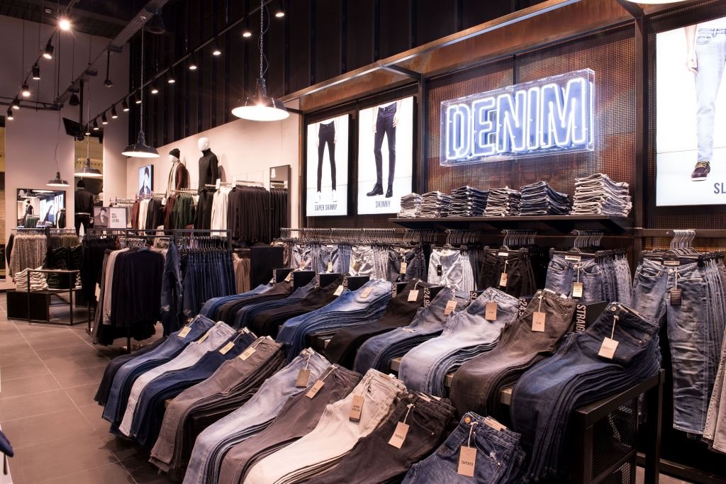 More retailers snap up New Look stores