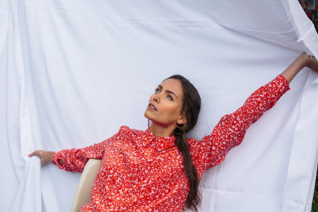 Bella Singleton expands into clothing