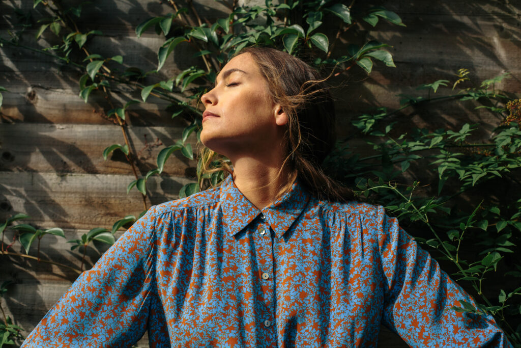 Bella Singleton expands into clothing