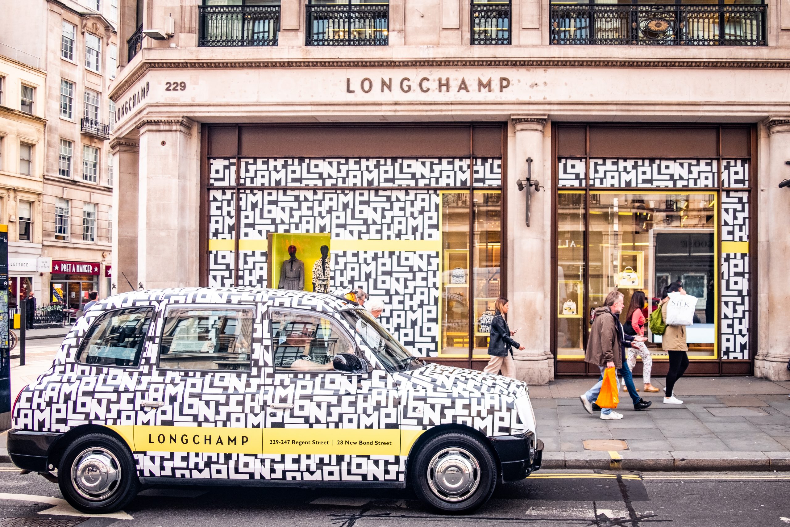 Longchamp adds 500 jobs
