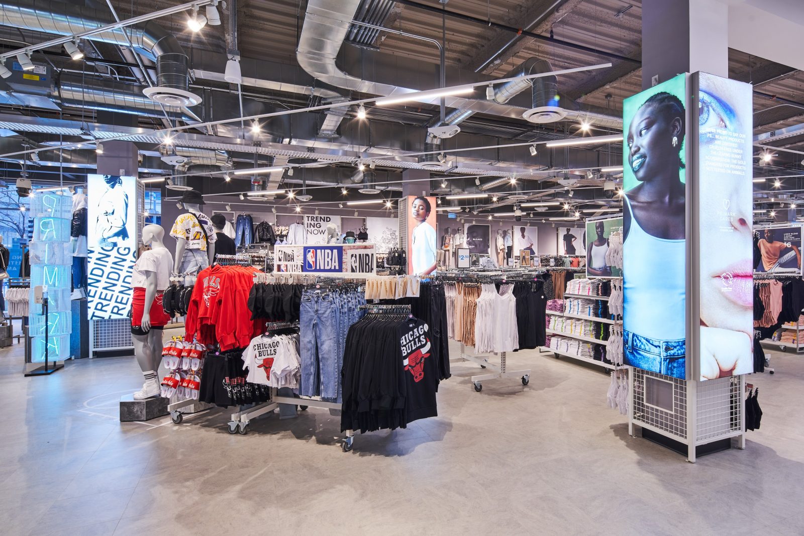 First look: Primark's new Chicago store