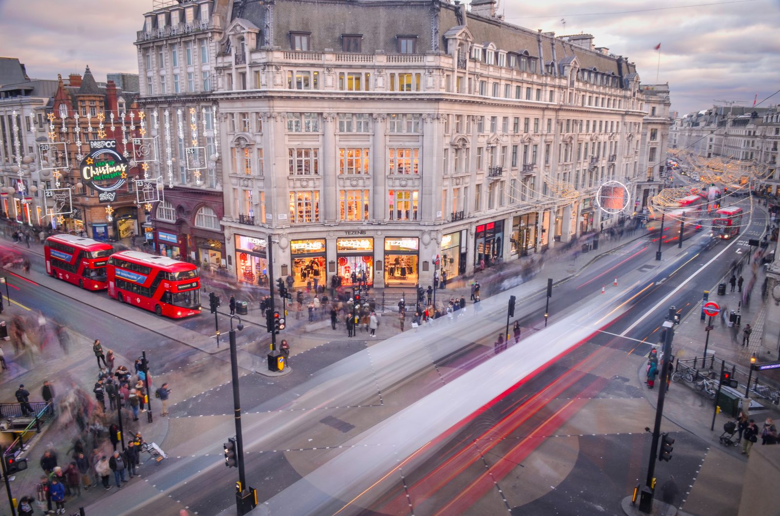 Consultation launched for Oxford Street's pedestrianisation