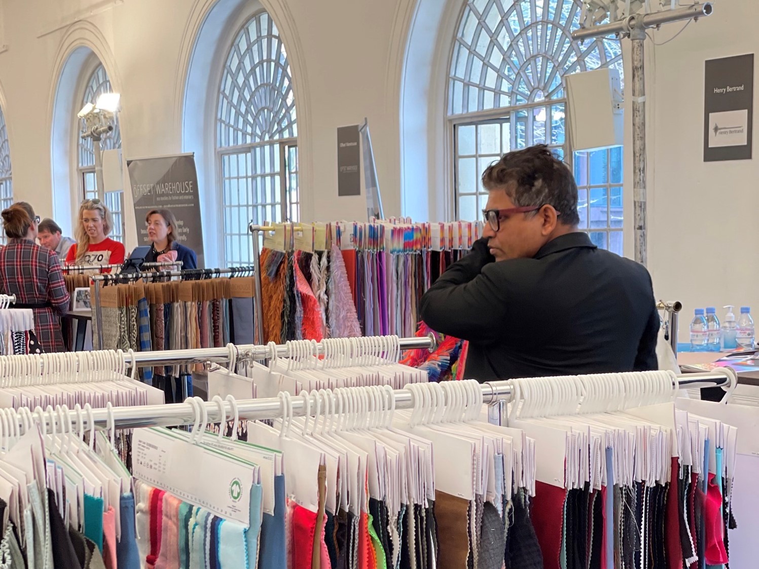 Sun shines on London's Textile Forum