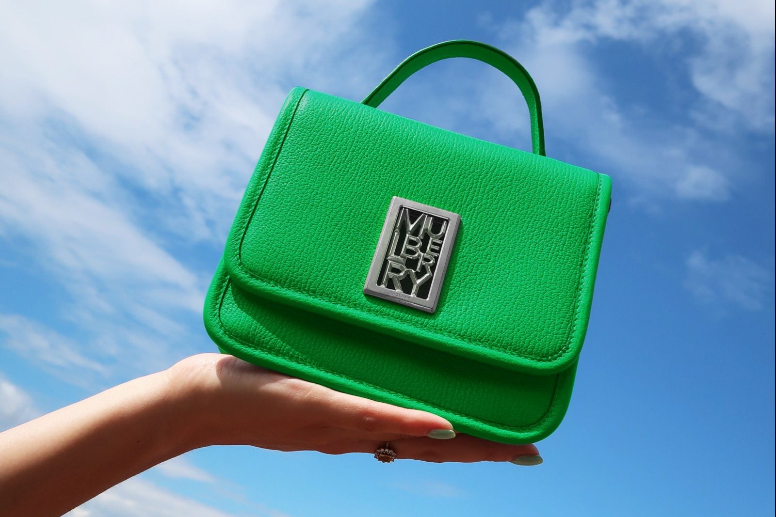 Mulberry partners with rental platform Hurr