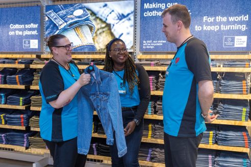 Primark increases retail pay