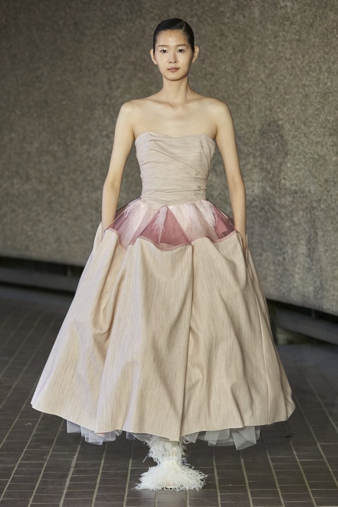 London Fashion Week SS24: opera singers, football legends and clay clothes