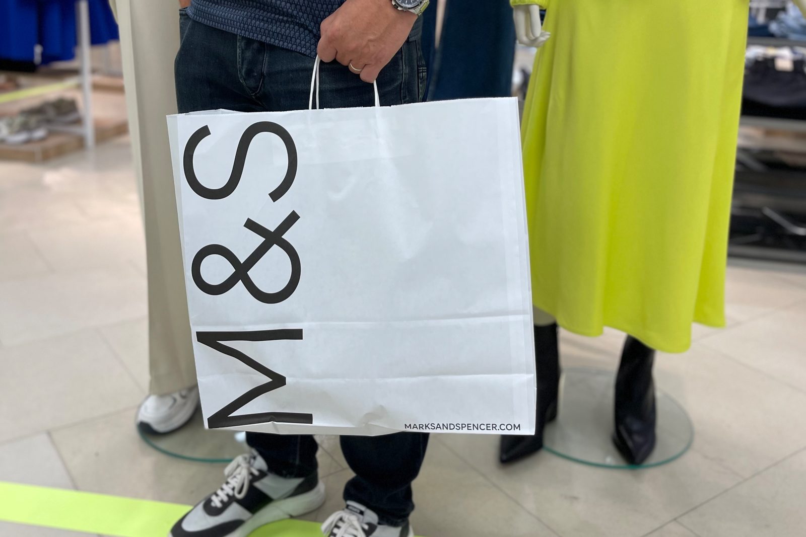 M&S swapping plastic bags for paper across all stores