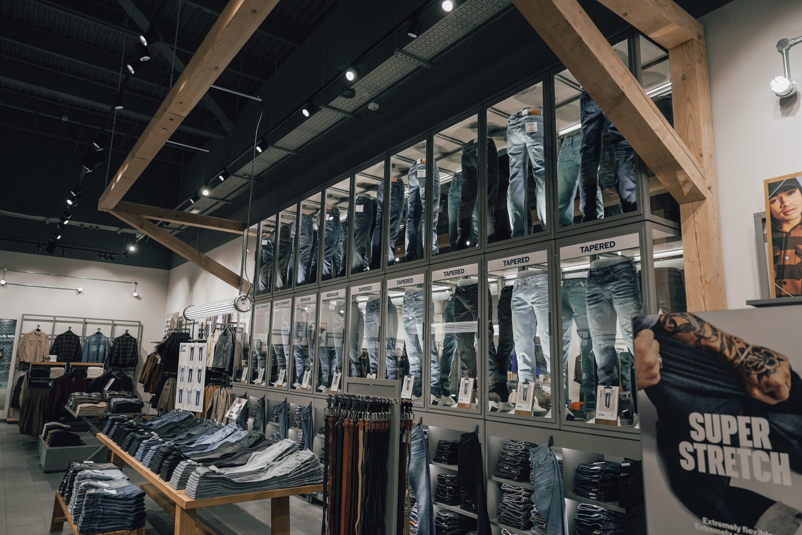 Jack & Jones opens Trafford Centre flagship store