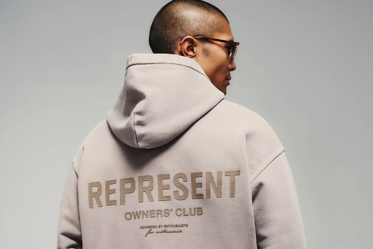 Represent signs first UK store in London