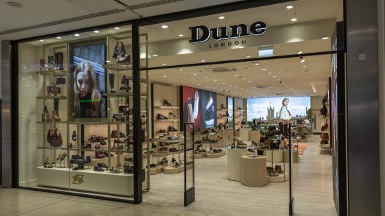 Dune slips into the red despite international expansion