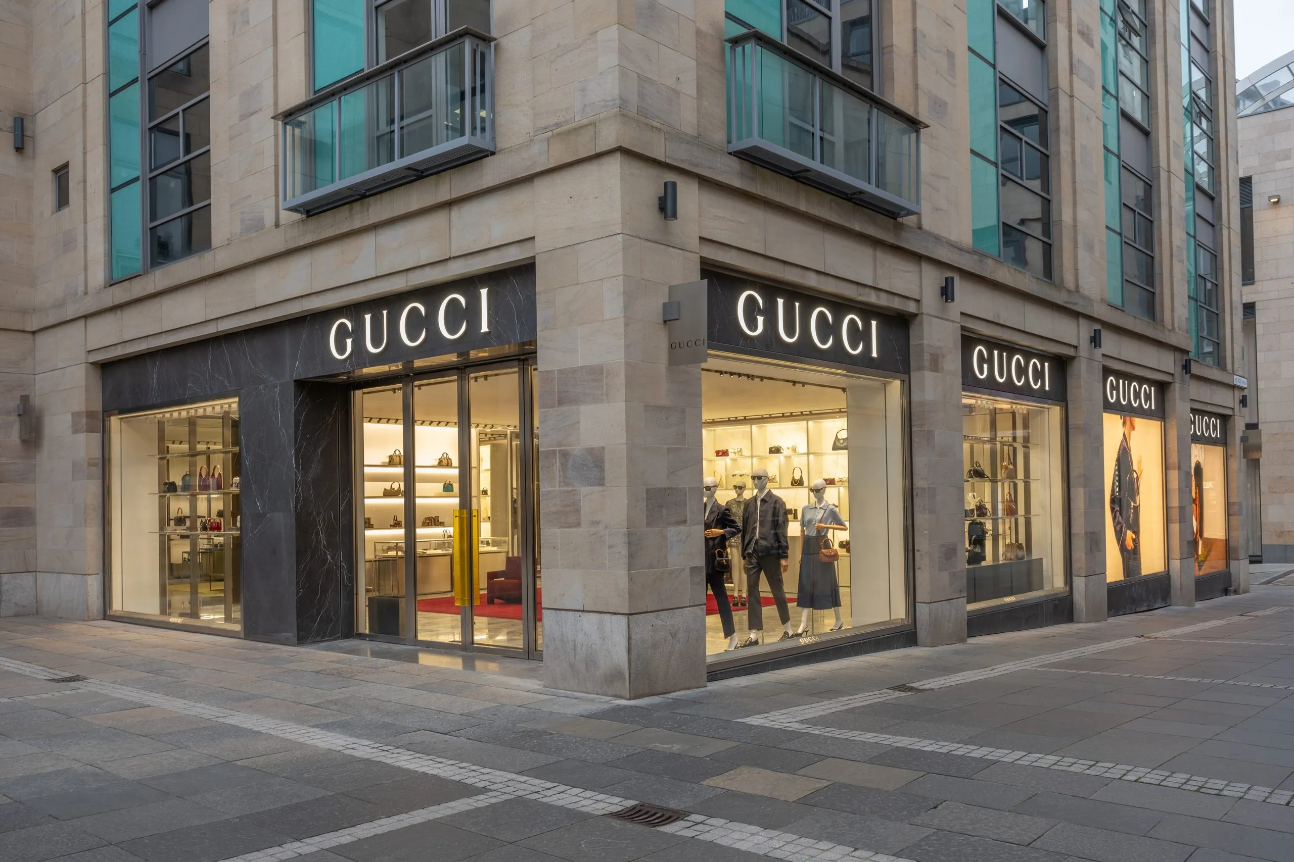 Gucci names new CEO amid 'challenging period'