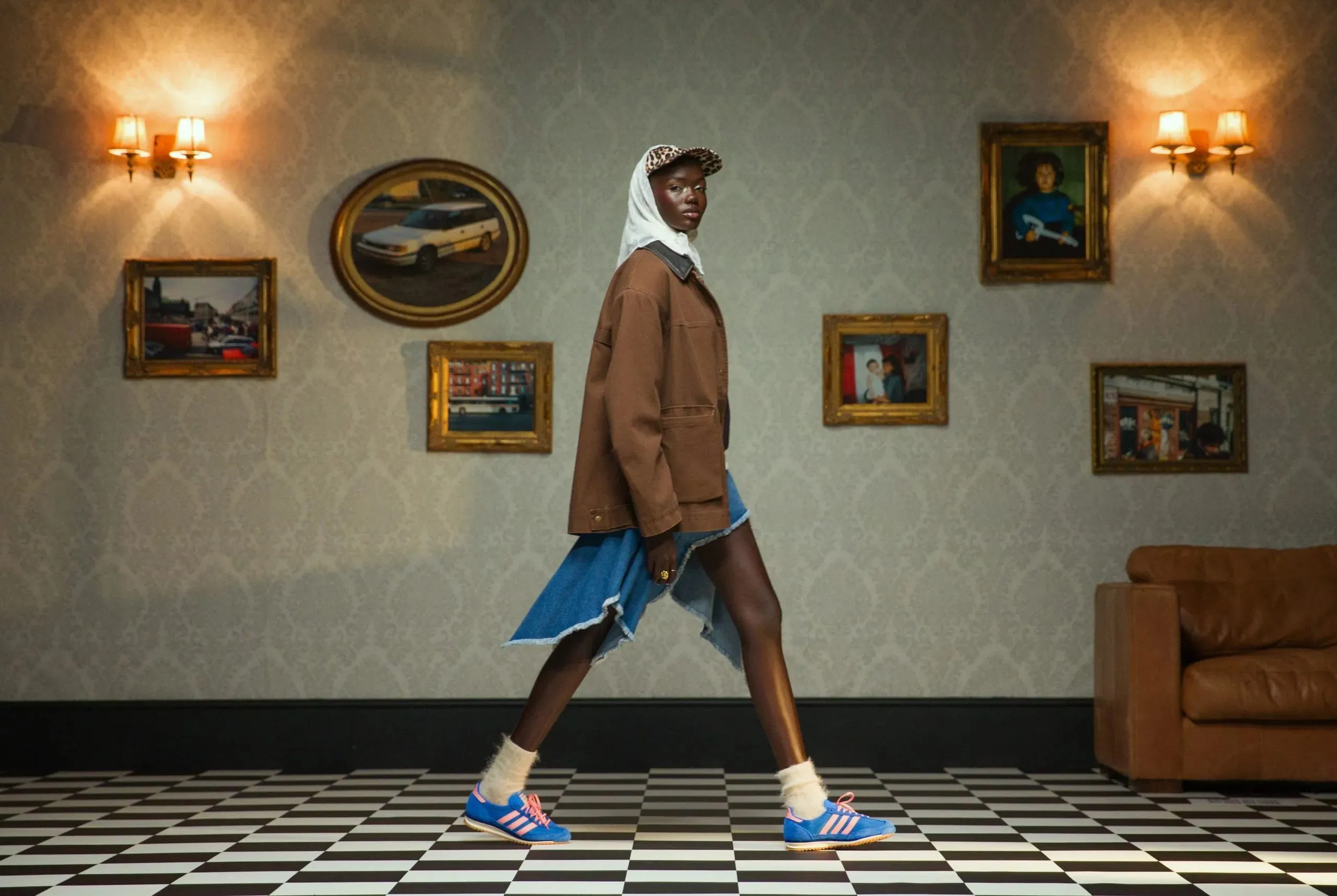 Asos losses narrow despite drop in revenue