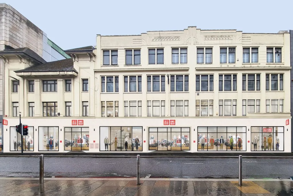 Uniqlo owner raises forecast amid profit hikes