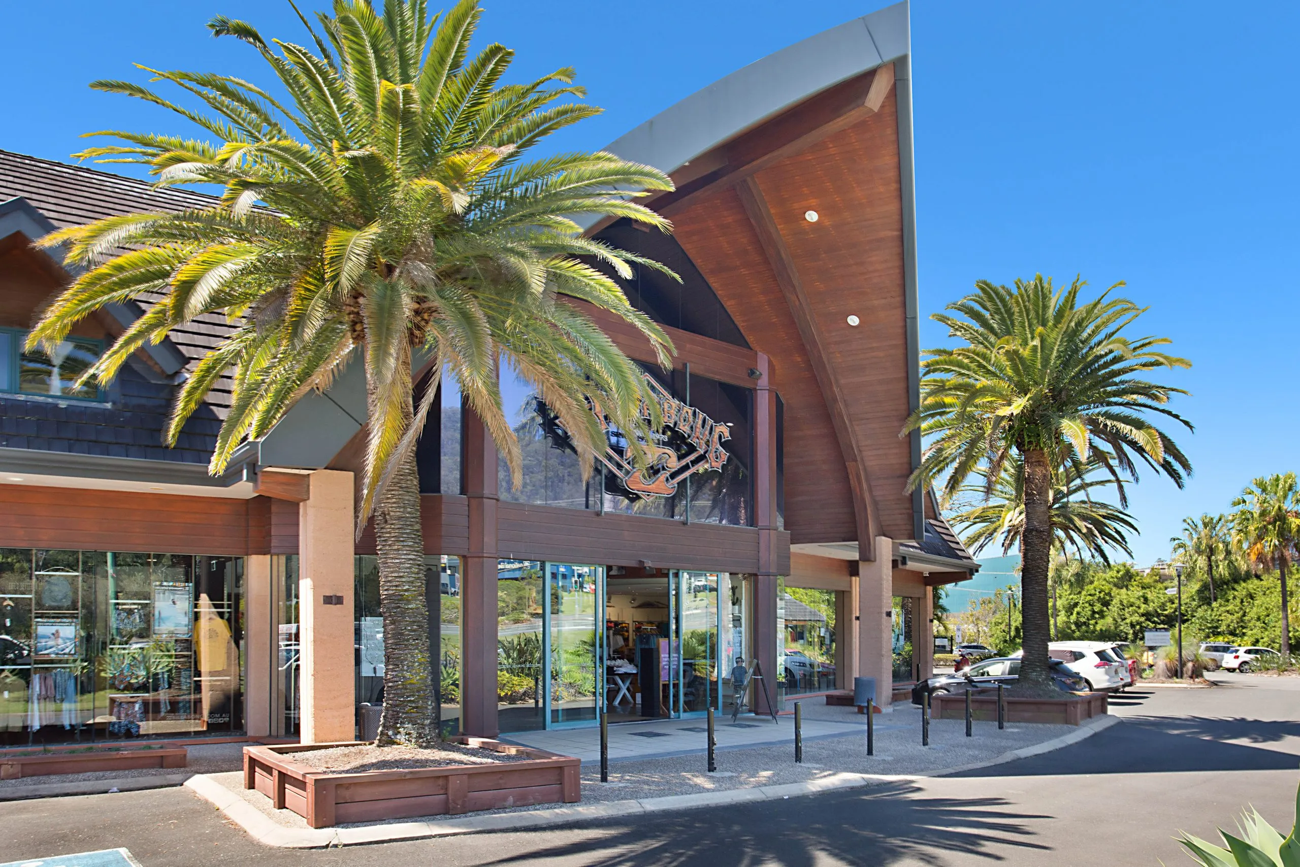 Authentic signs new licence partner for Australia, New Zealand and ...