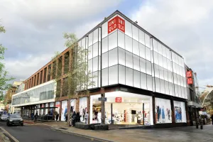 Who's opening stores in 2025?
