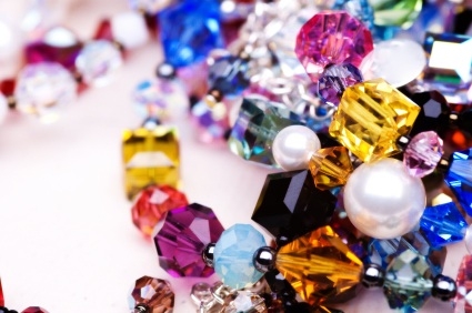 Consumers snap up affordable lines, but jewellers doubt bead trend’s ...