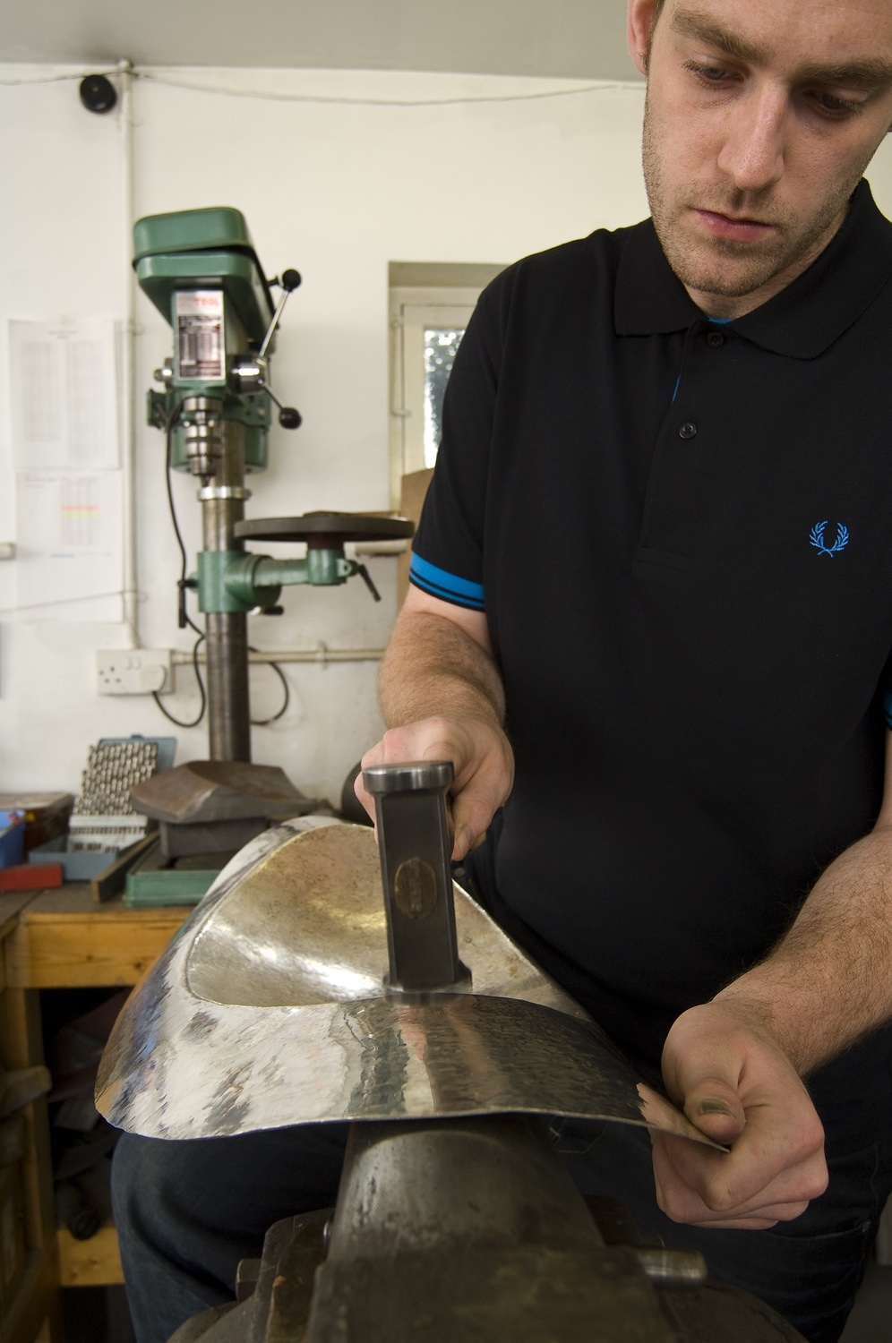 Ben Ryan wins Goldsmiths' Company's Young Designer Silversmith Award ...