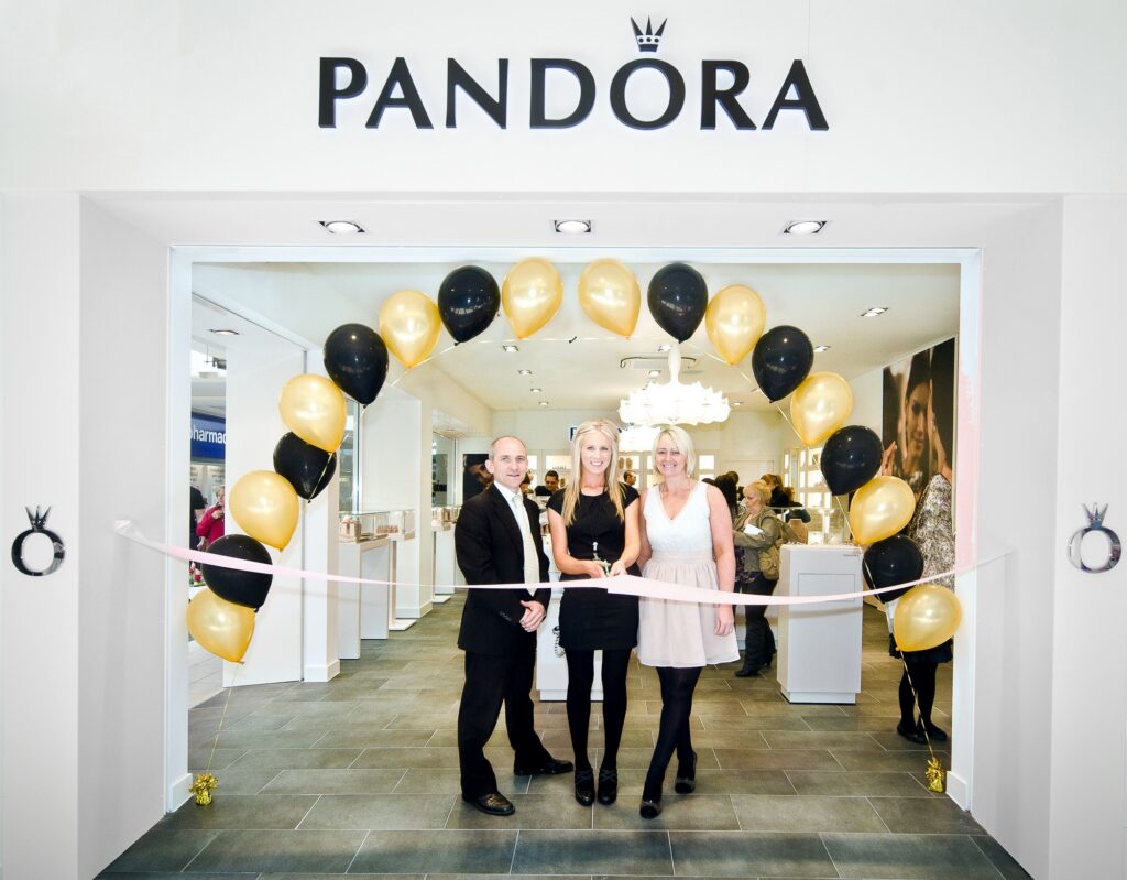 Pandora opens at Coopers Square | Retail Jeweller